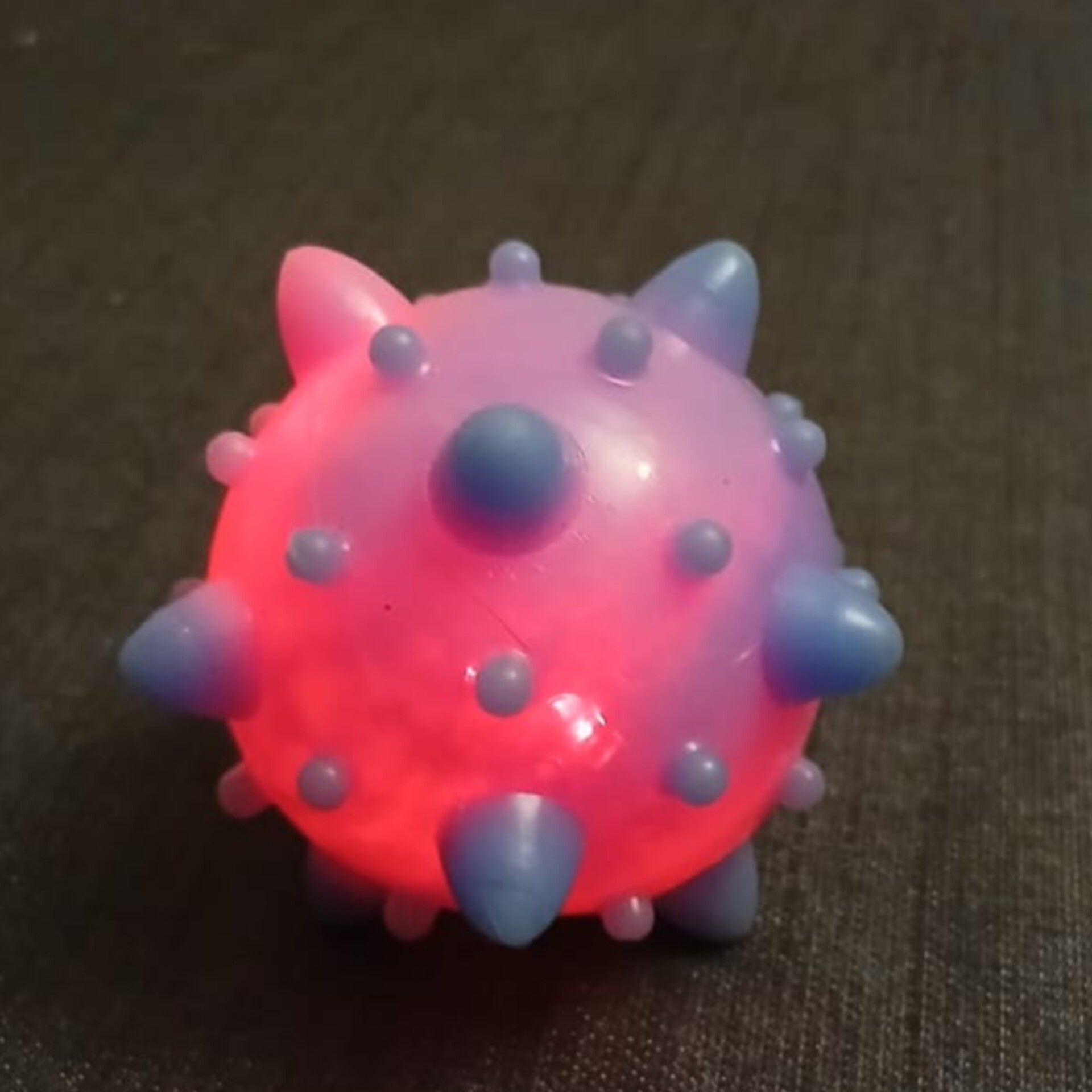 2 Sensory Glowing Spiky Ball (2-Pack) – GEM HOME